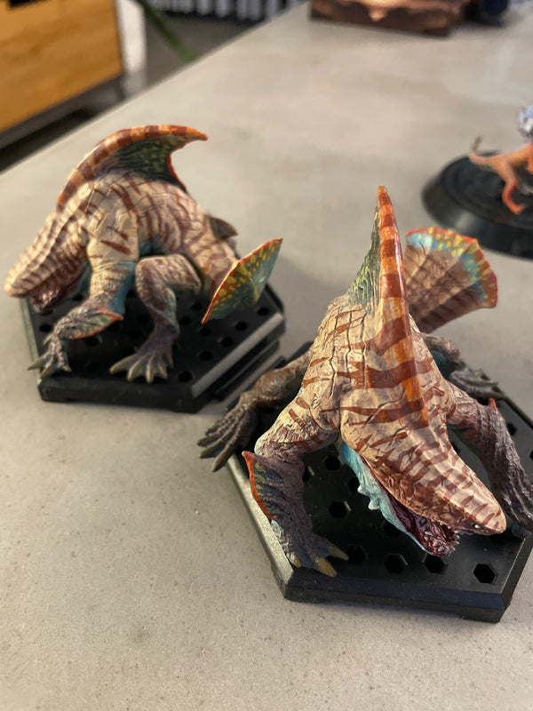 Capcom Monster Hunter Figure Builder vol. 1 - Tigerstripe Zamtrios ...
